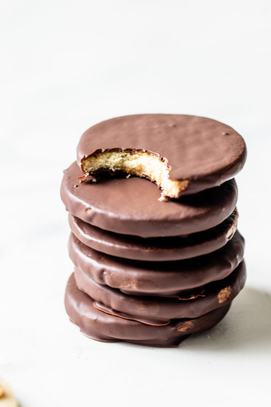 Homemade Tagalong Cookies - The Toasted Pine Nut